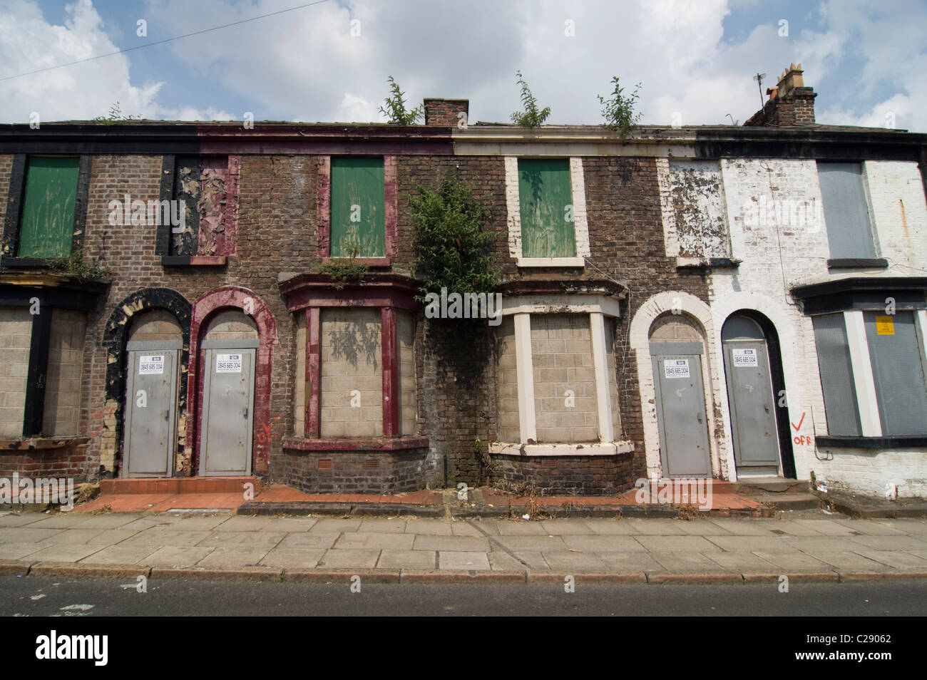Derelict houses Liverpool Stock Photo - Alamy