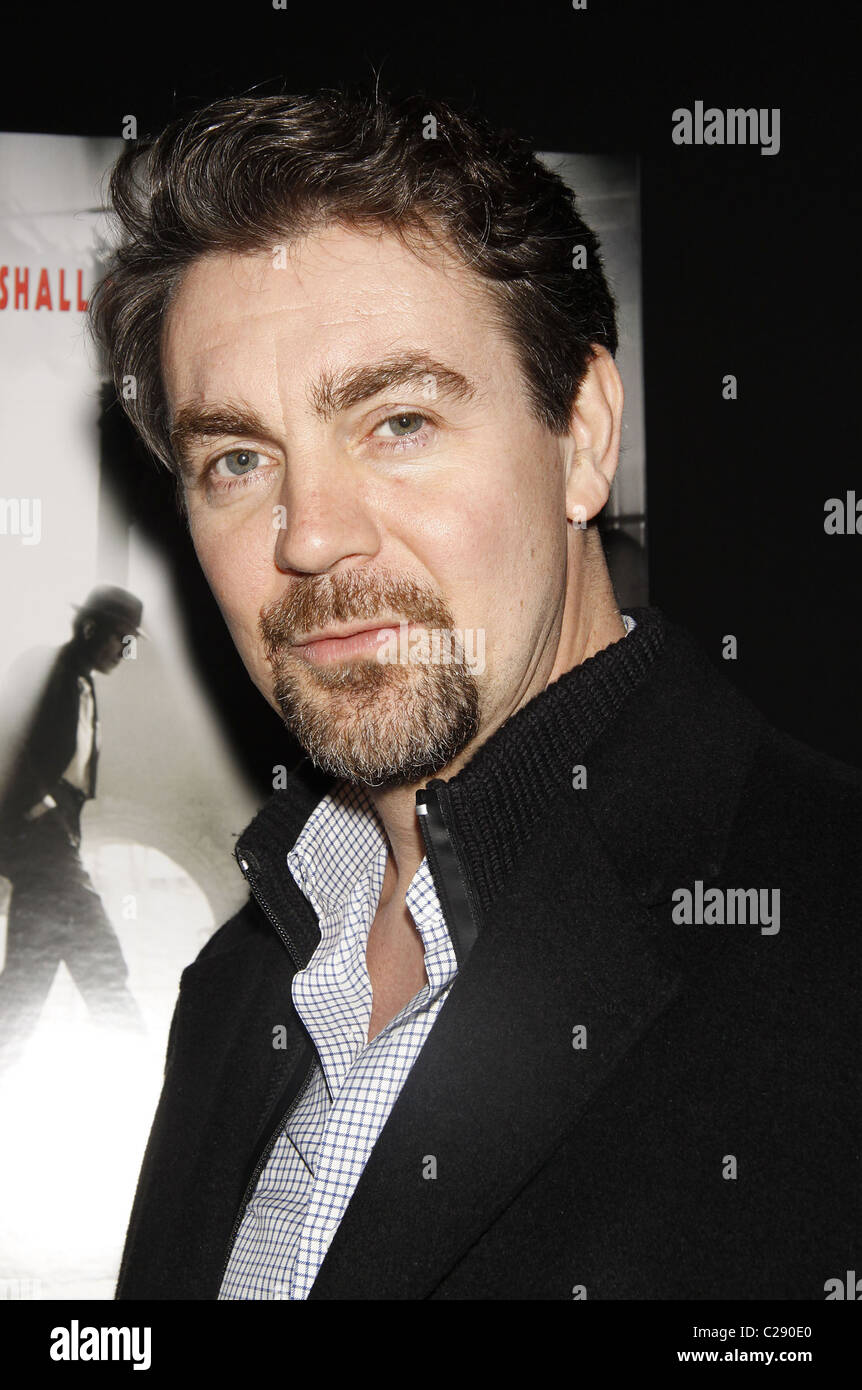 Alexander Hanson Special Broadway screening of 'Nine' held at the AMC ...