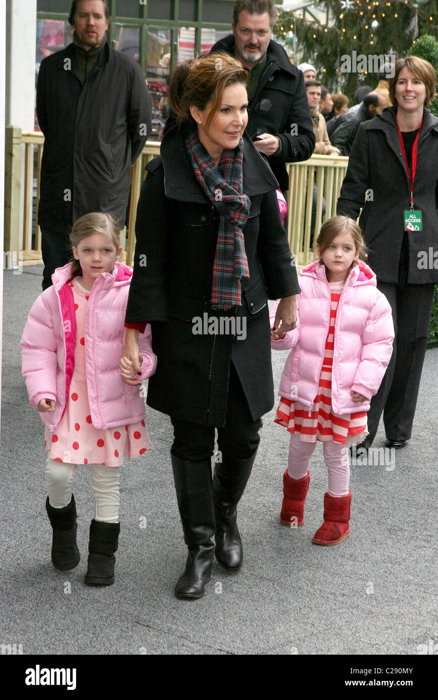 Pen Gilpin, and daughters ABC Family's Elf Party in support of its ...