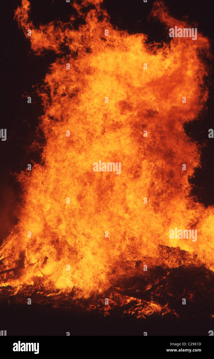 Fire close up Stock Photo - Alamy
