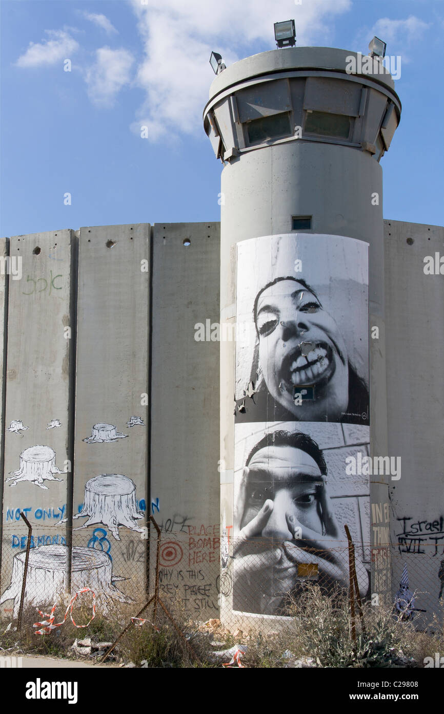 Separation tower hi-res stock photography and images - Alamy