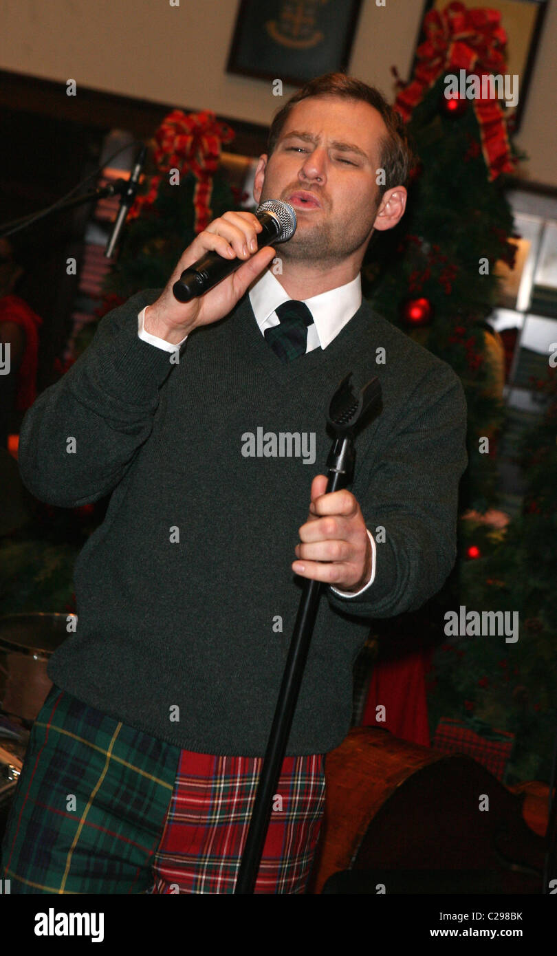 Memphis lead singer Chad Kimball St. Jude Children's Reseach Hospital ...