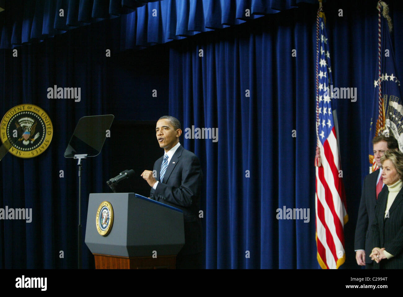 President Obama made a recovery act announcement on community health ...