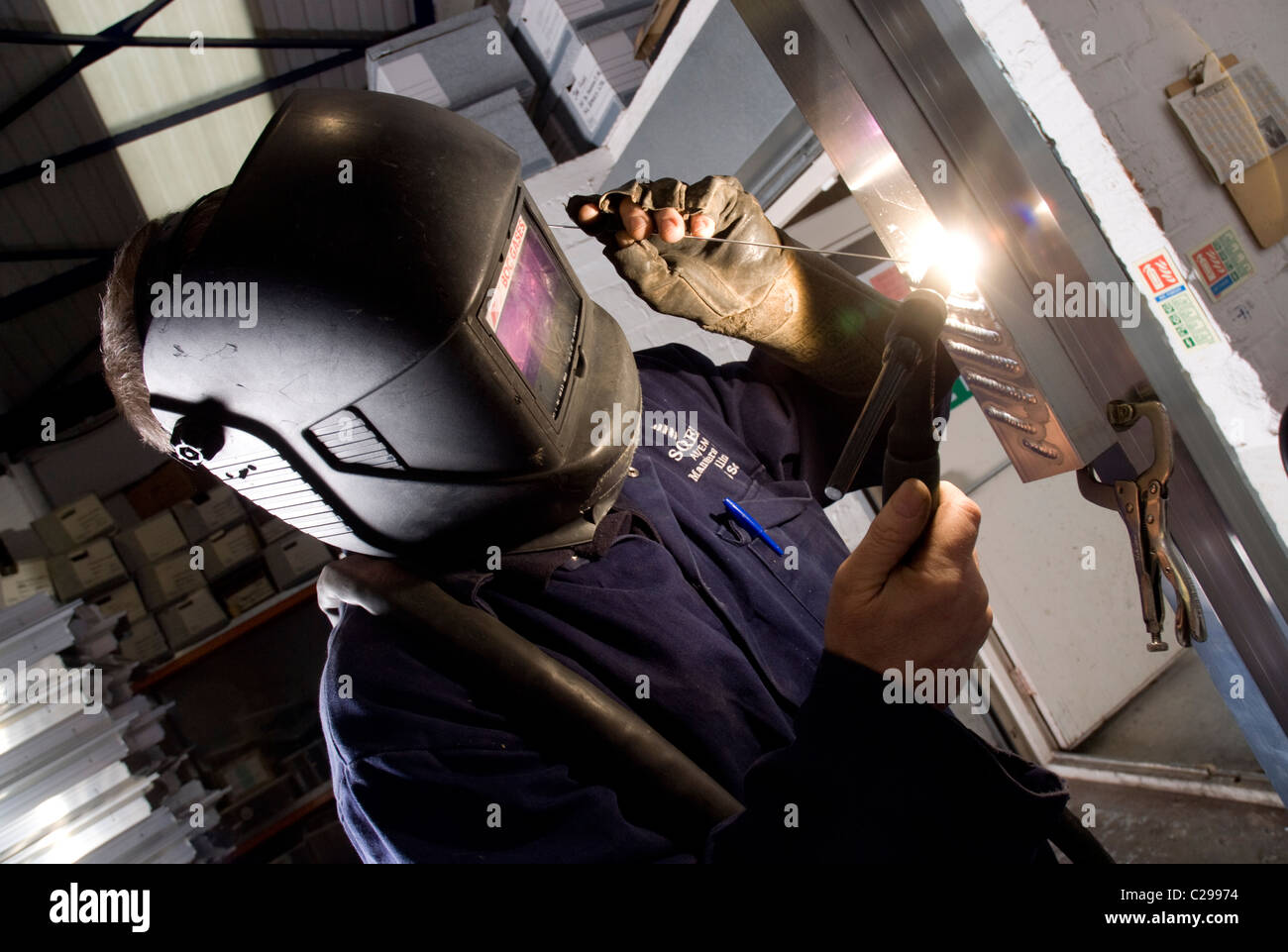 Arc welding hi-res stock photography and images - Alamy