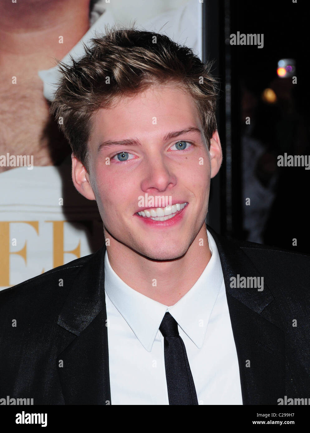 Hunter Parrish the New York premiere of 'It's Complicated' at The Paris Theatre New York City ...