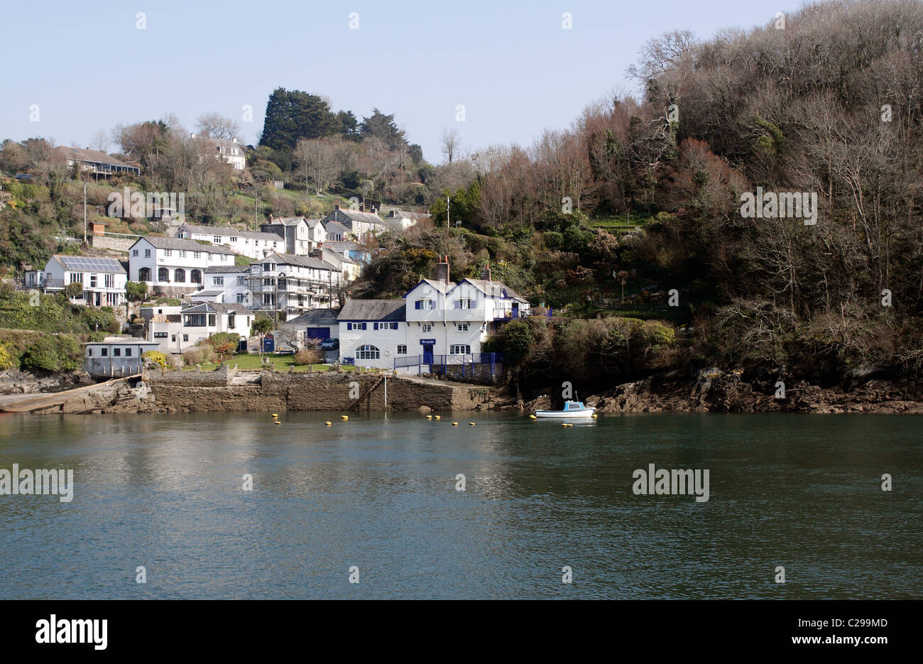 FERRYSIDE THE HOME OF DAPHNE Du MAURIER ACROSS THE RIVER FOWEY AT ...