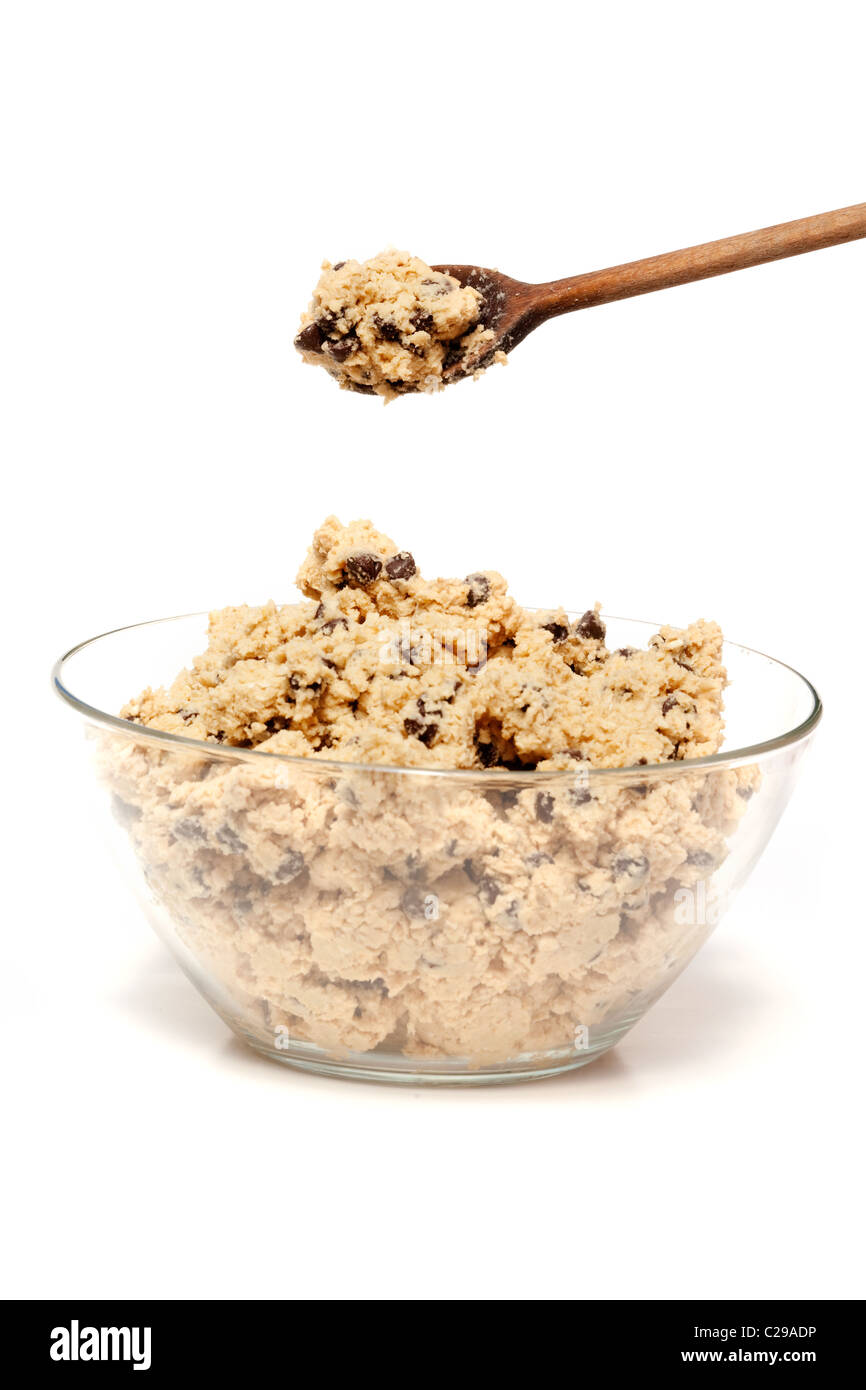 A bowl of raw chocolate chip cookie dough Stock Photo - Alamy