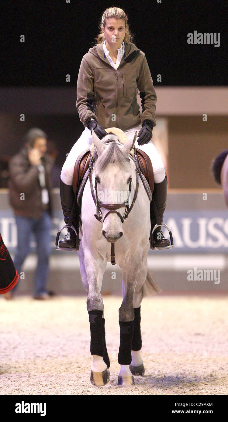 Athina Onassis Gucci Masters 2009 - International Jumping Competition ...