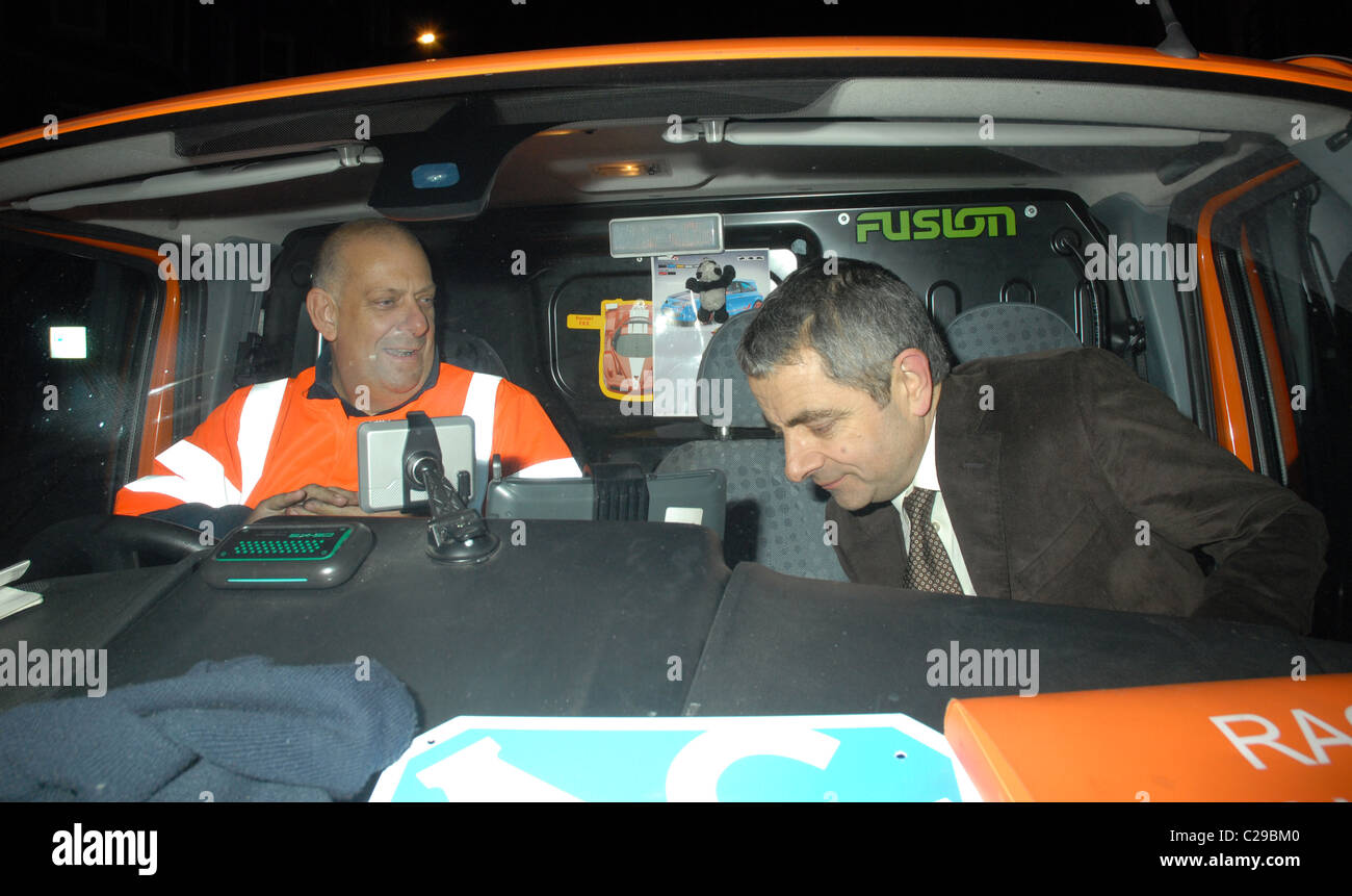 Rowan atkinson car hi-res stock photography and images - Alamy