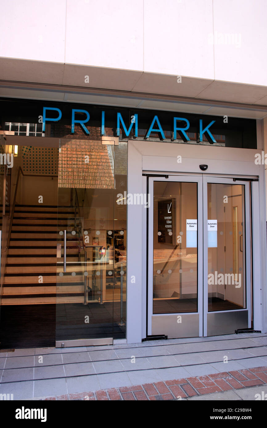 Primark Retail store and sign Stock Photo - Alamy