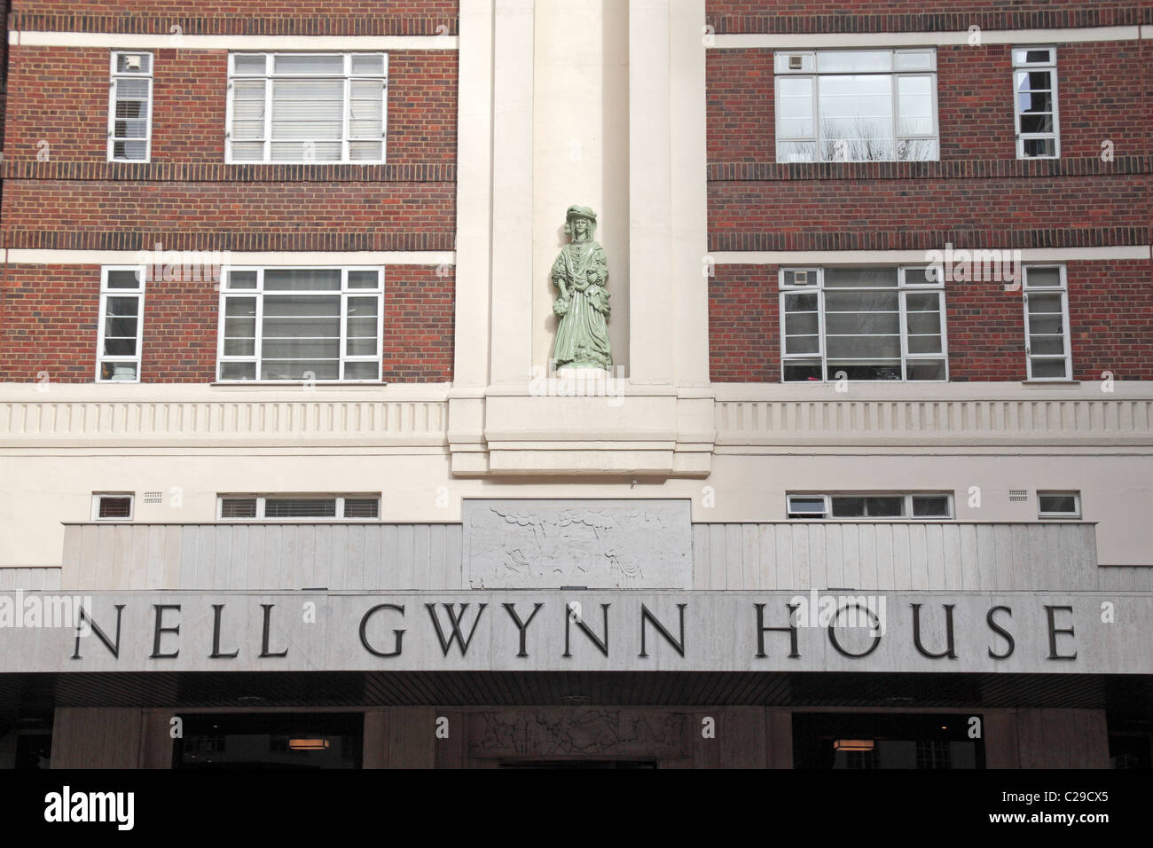 Sloane house london hi-res stock photography and images - Alamy