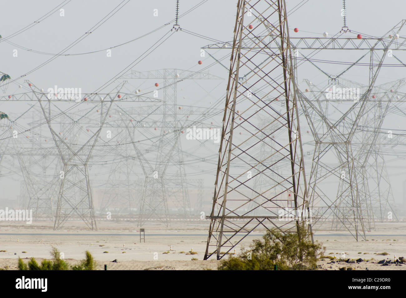 Pylon uae hi-res stock photography and images - Alamy