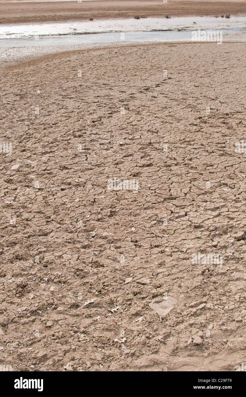 Mud on bottom dried hi-res stock photography and images - Alamy
