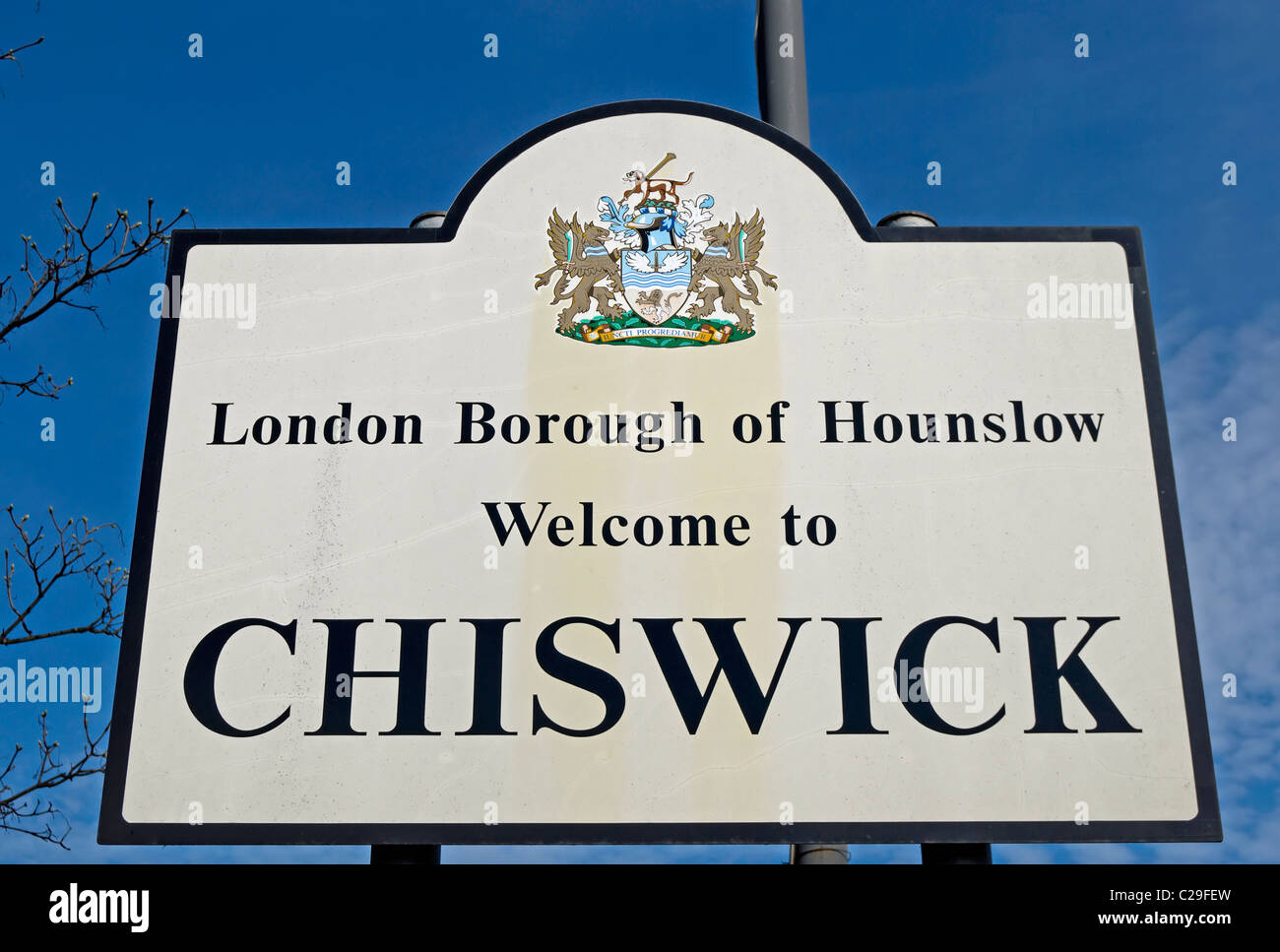 welcome to chiswick sign, placed by the london borough of hounslow in ...