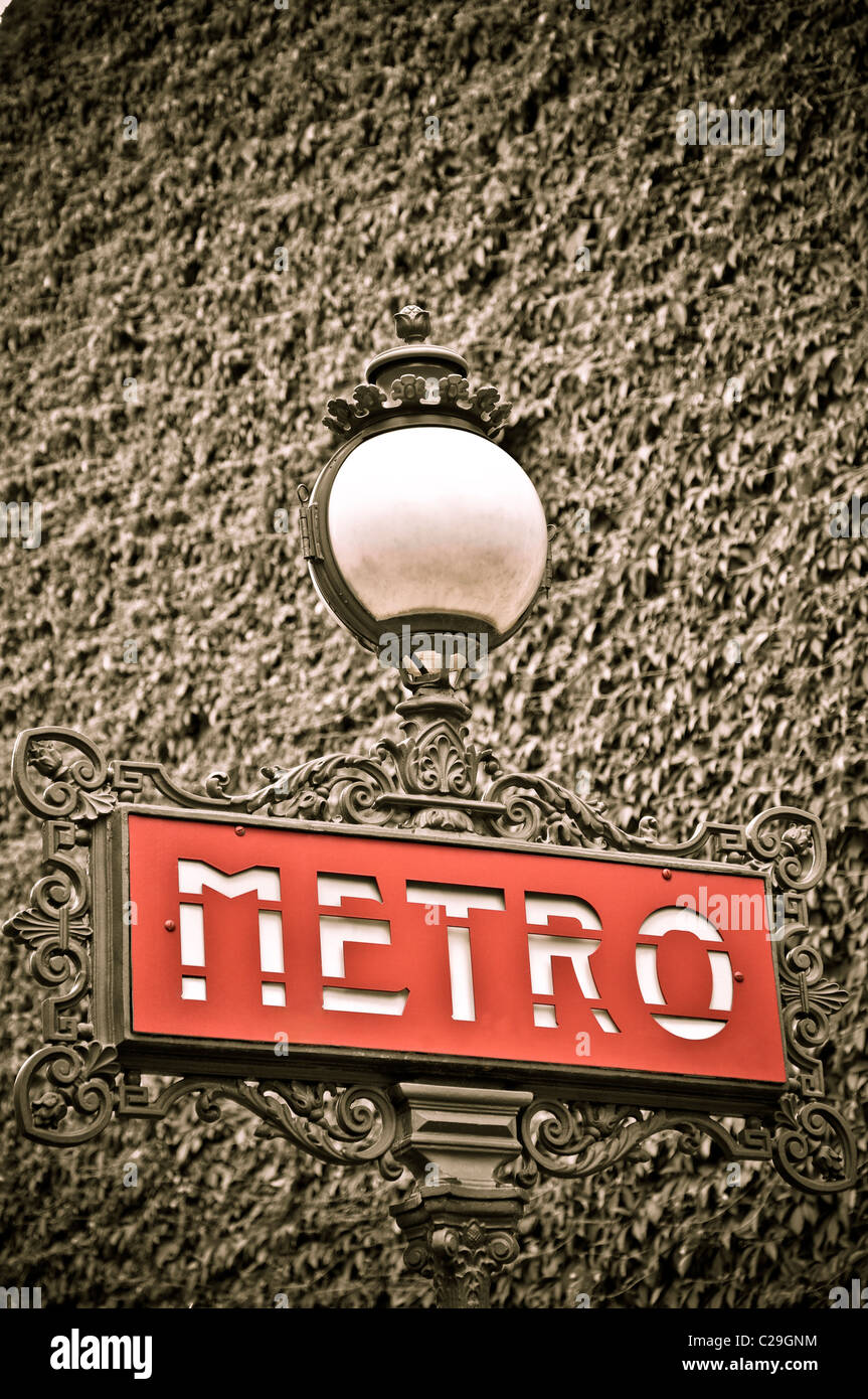 Metro ( subway ) sign and lantern, Paris, France Stock Photo - Alamy