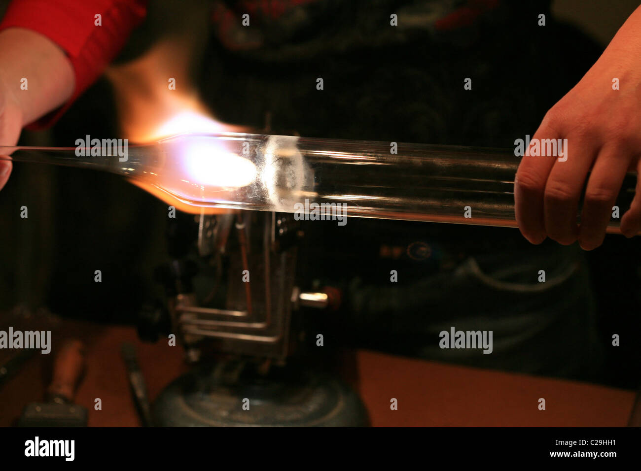 Glassblower artist hi-res stock photography and images - Alamy