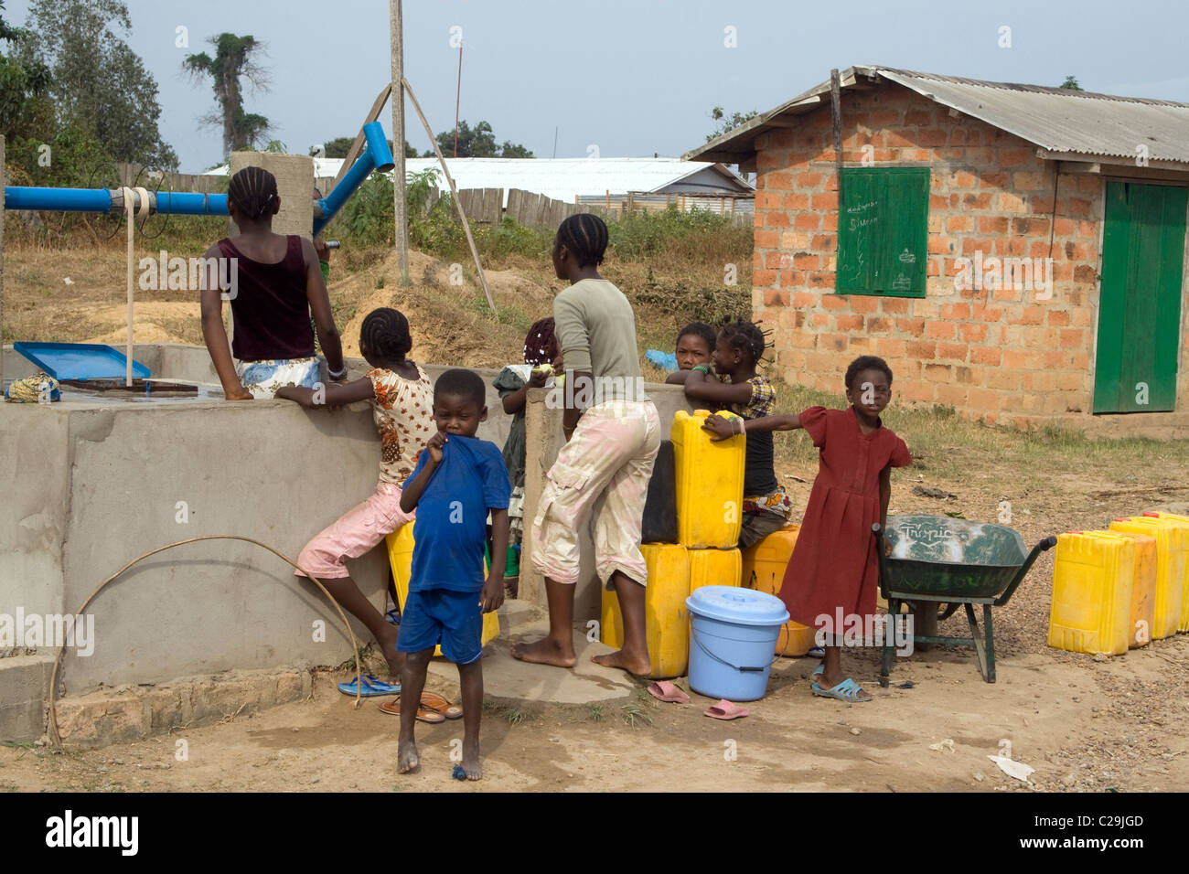 Water well ,Betou ,Ubangi River ,Republic of Congo Stock Photo - Alamy