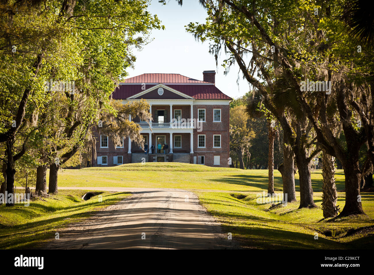 Drayton Hall Plantation in Charleston, SC. Palladian style estate built ...