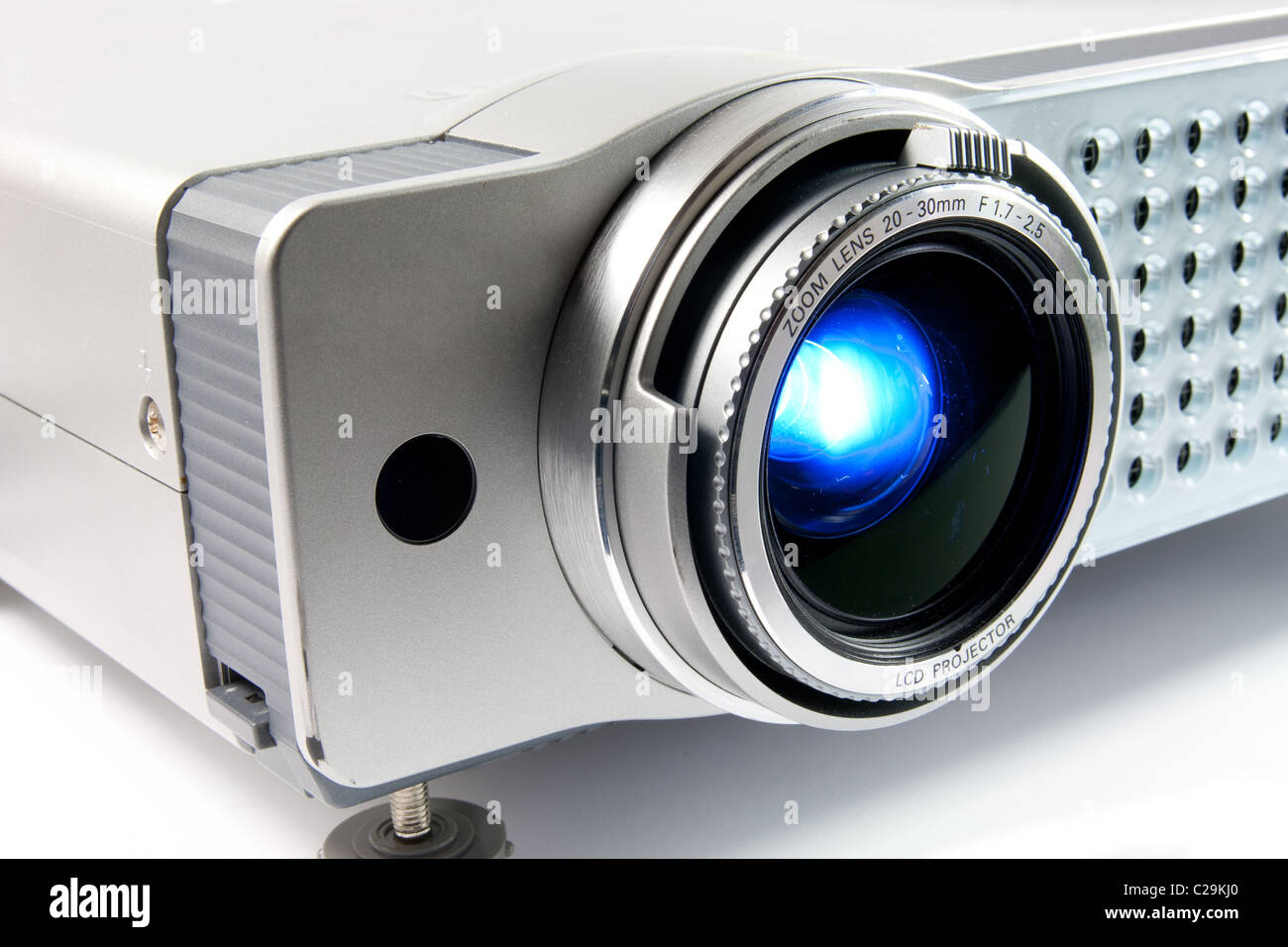 Projector classroom hi-res stock photography and images - Alamy