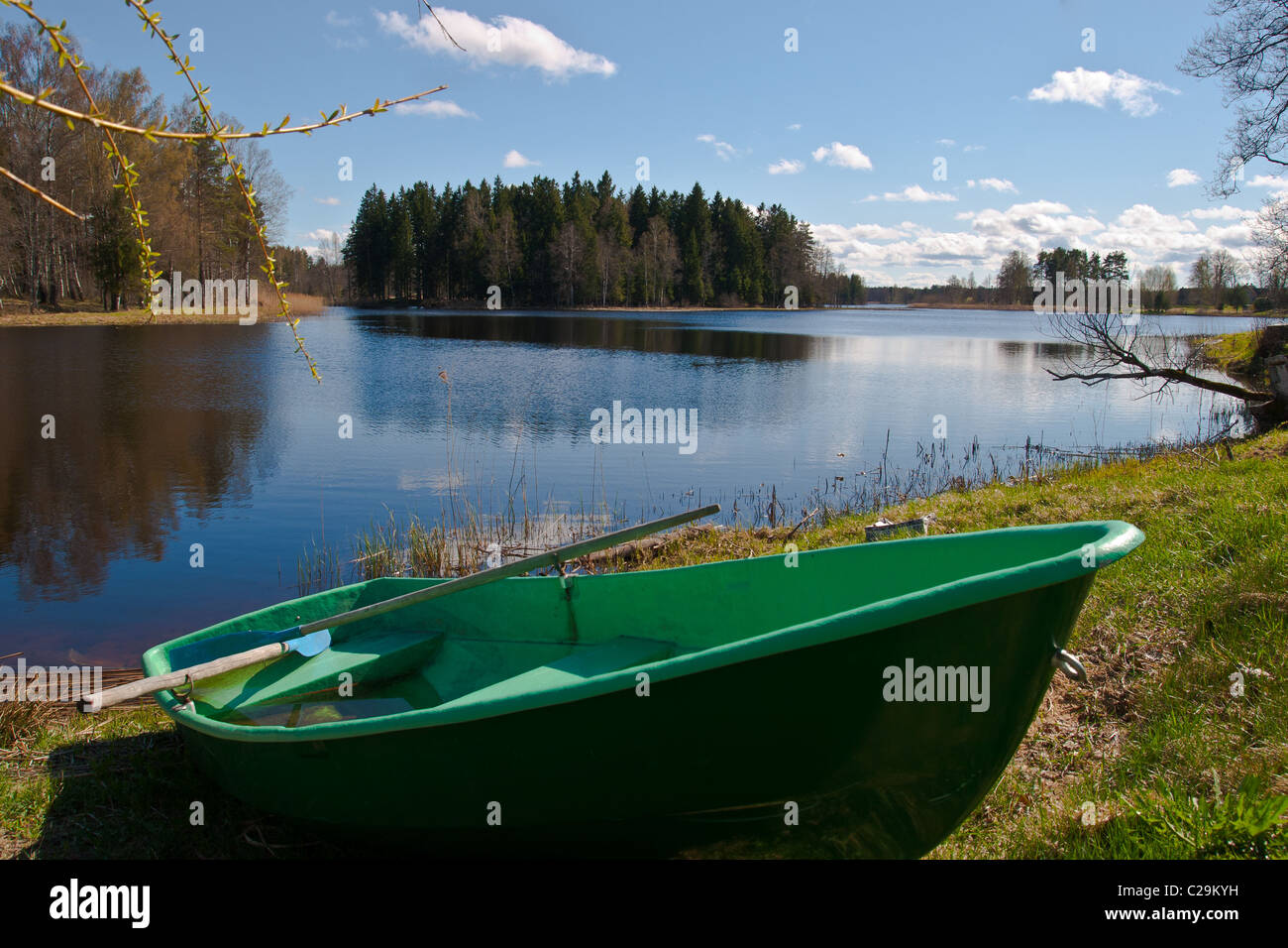 Paddle boat on lake in forest hi-res stock photography and images - Alamy