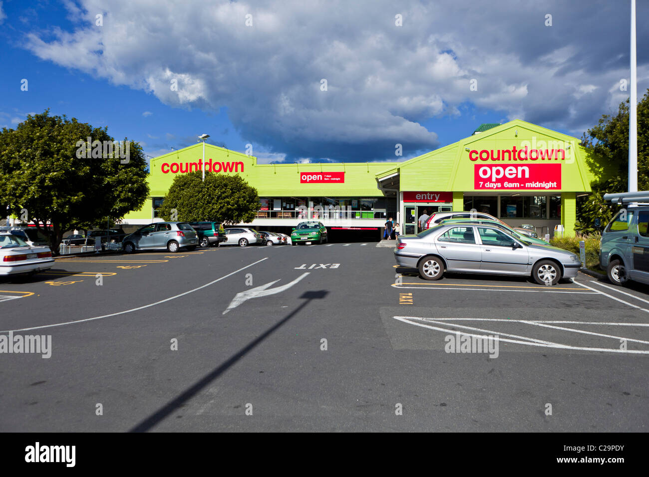 Countdown new zealand hi-res stock photography and images - Alamy