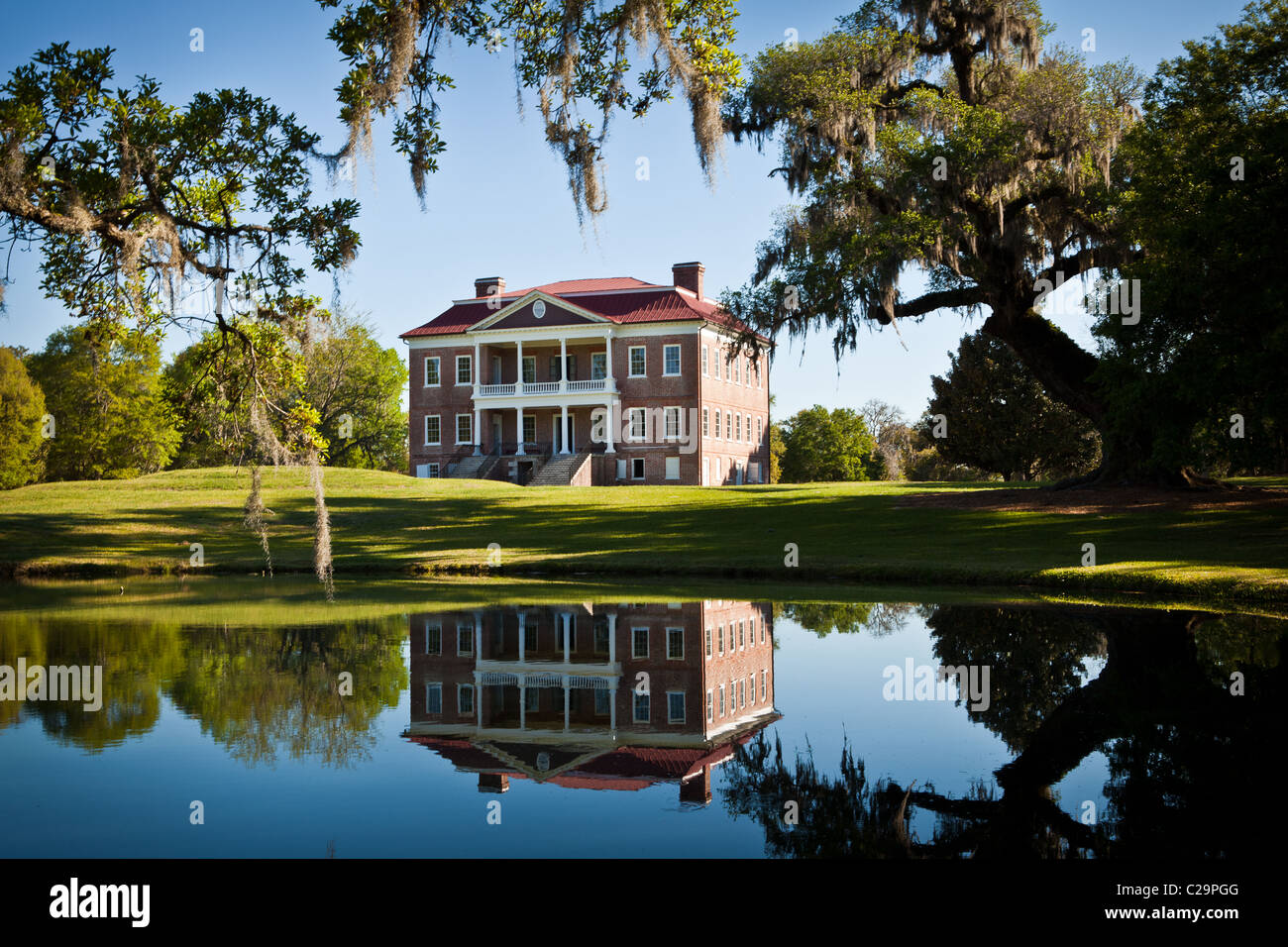 Drayton Hall Plantation in Charleston, SC. Palladian style estate built ...