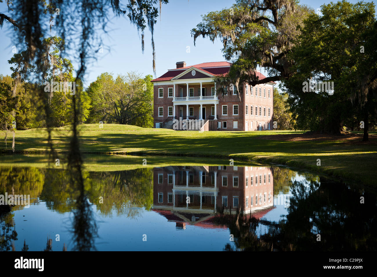 Drayton Hall Plantation in Charleston, SC. Palladian style estate built ...