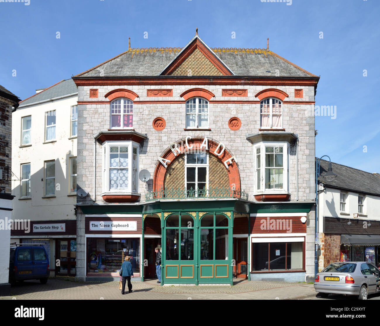 The James Street entrance to the Edwardian Arcade Okehampton, Devon ...