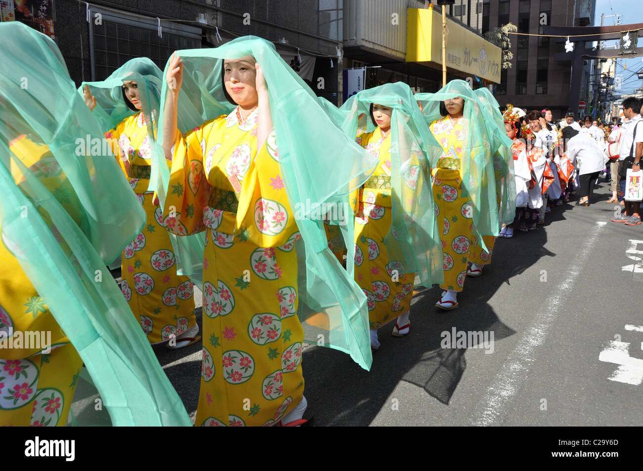 Japan children parade hi-res stock photography and images - Alamy