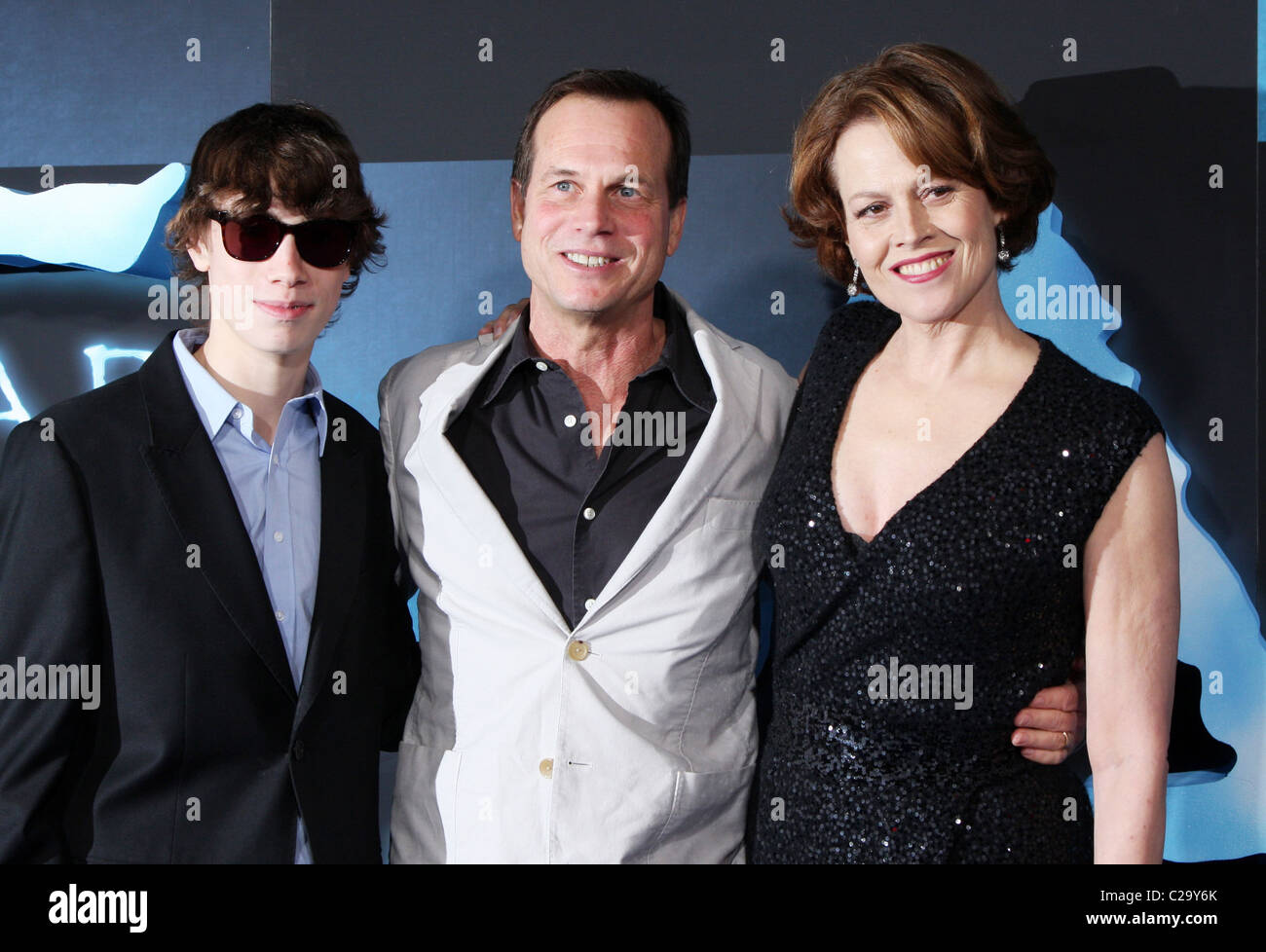 Bill Paxton & Son, James Paxton with Sigourney Weaver Los Angeles ...