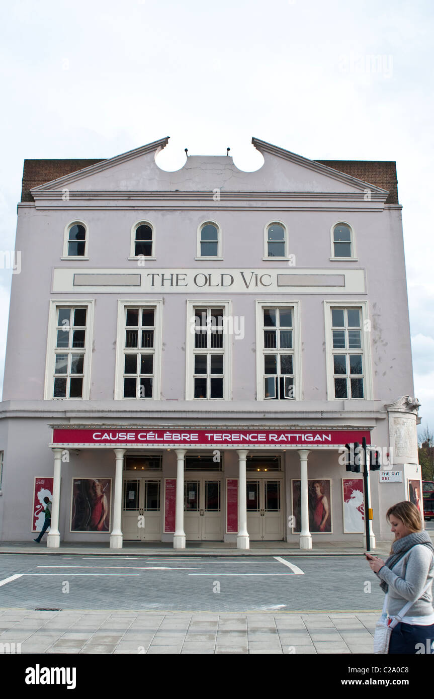 Old vic theatre street london hi-res stock photography and images - Alamy