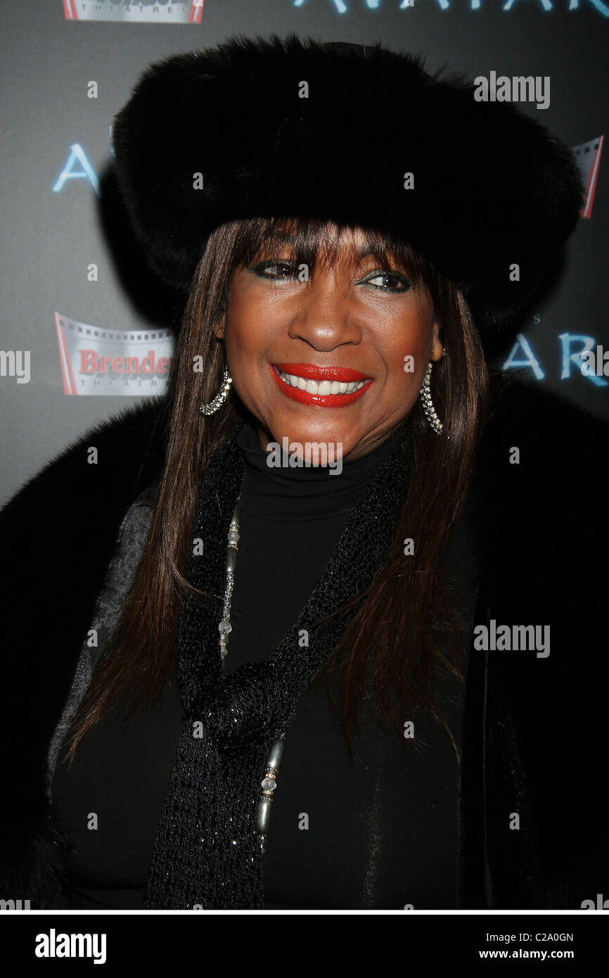 Mary Wilson Brenden Theatres celebrity screening of "avatar" at the ...