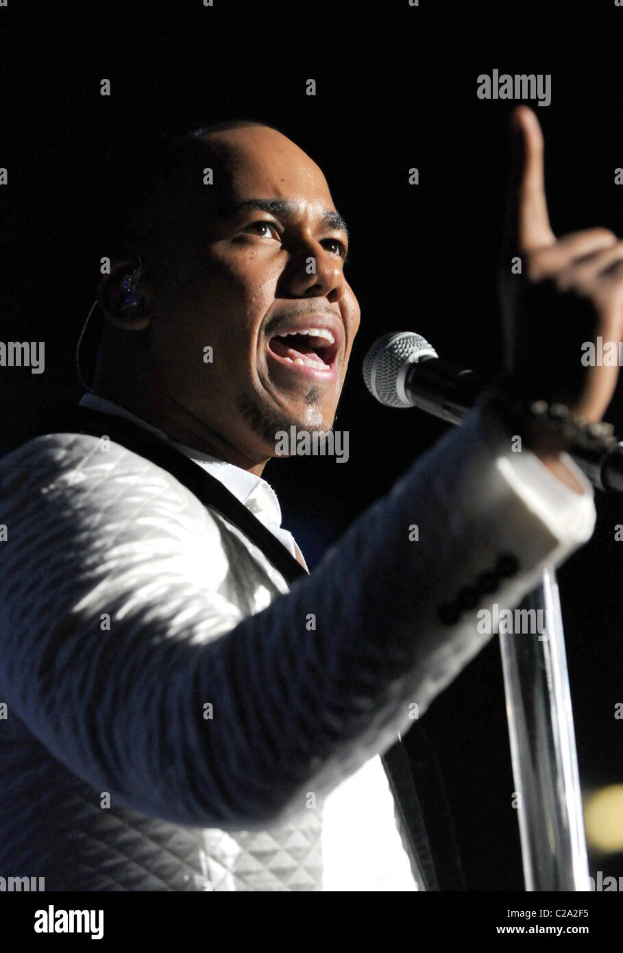 Anthony 'Romeo' Santos performs live at American Airline Arena Miami ...