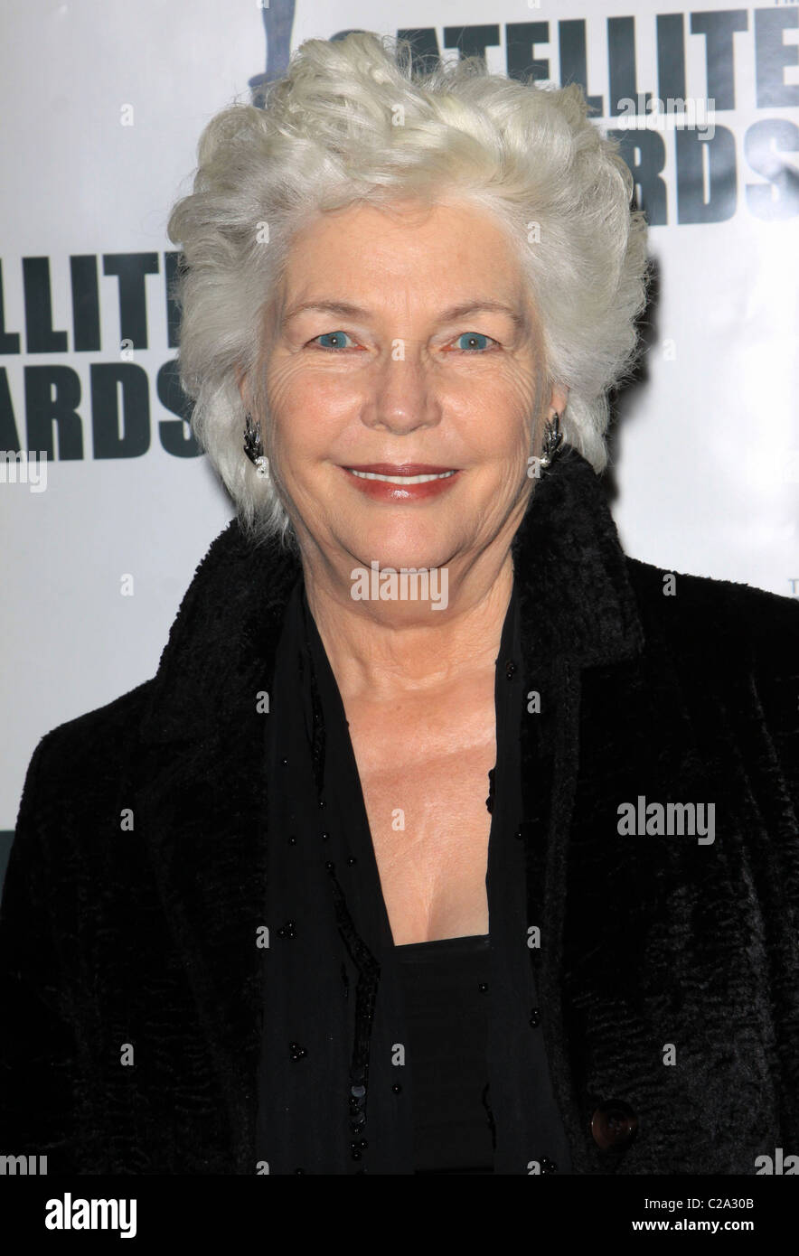 Fionnula Flanagan 14th Annual Satellite Awards held At InterContinental ...