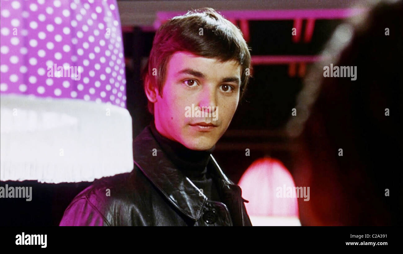 HERE WE GO ROUND THE MULBERRY BUSH (1967) CLIVE DONNER (DIR) BARRY ...