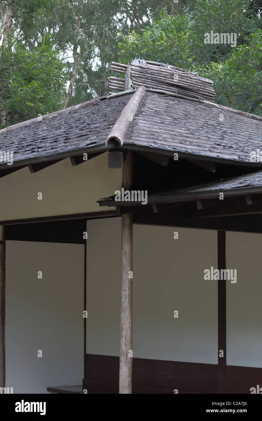 Japanese hut hi-res stock photography and images - Alamy