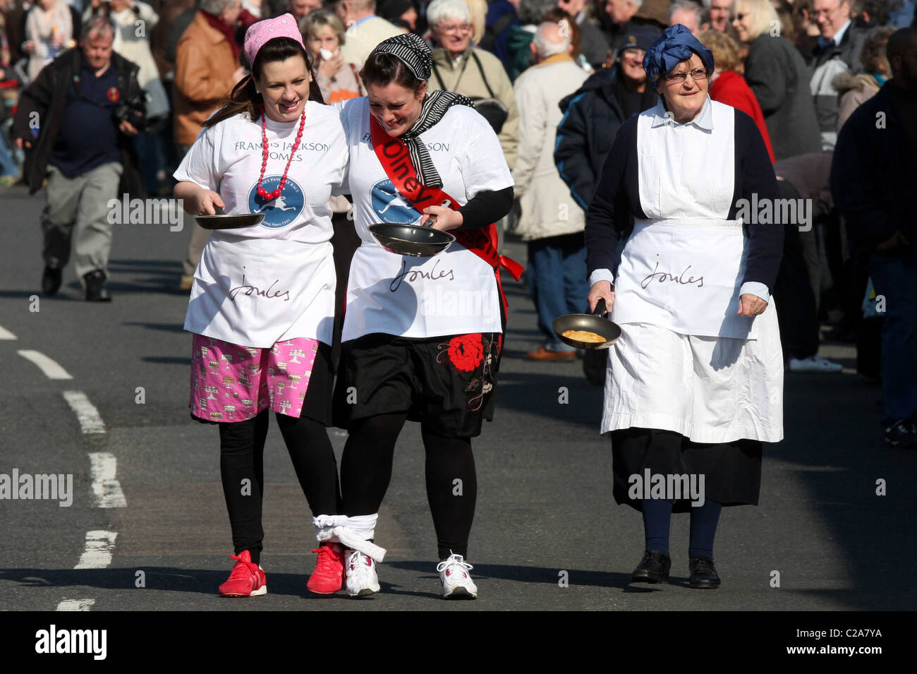 THE WORLDS OLDEST PANCAKE RACE IN OLNEY BUCKS Stock Photo - Alamy