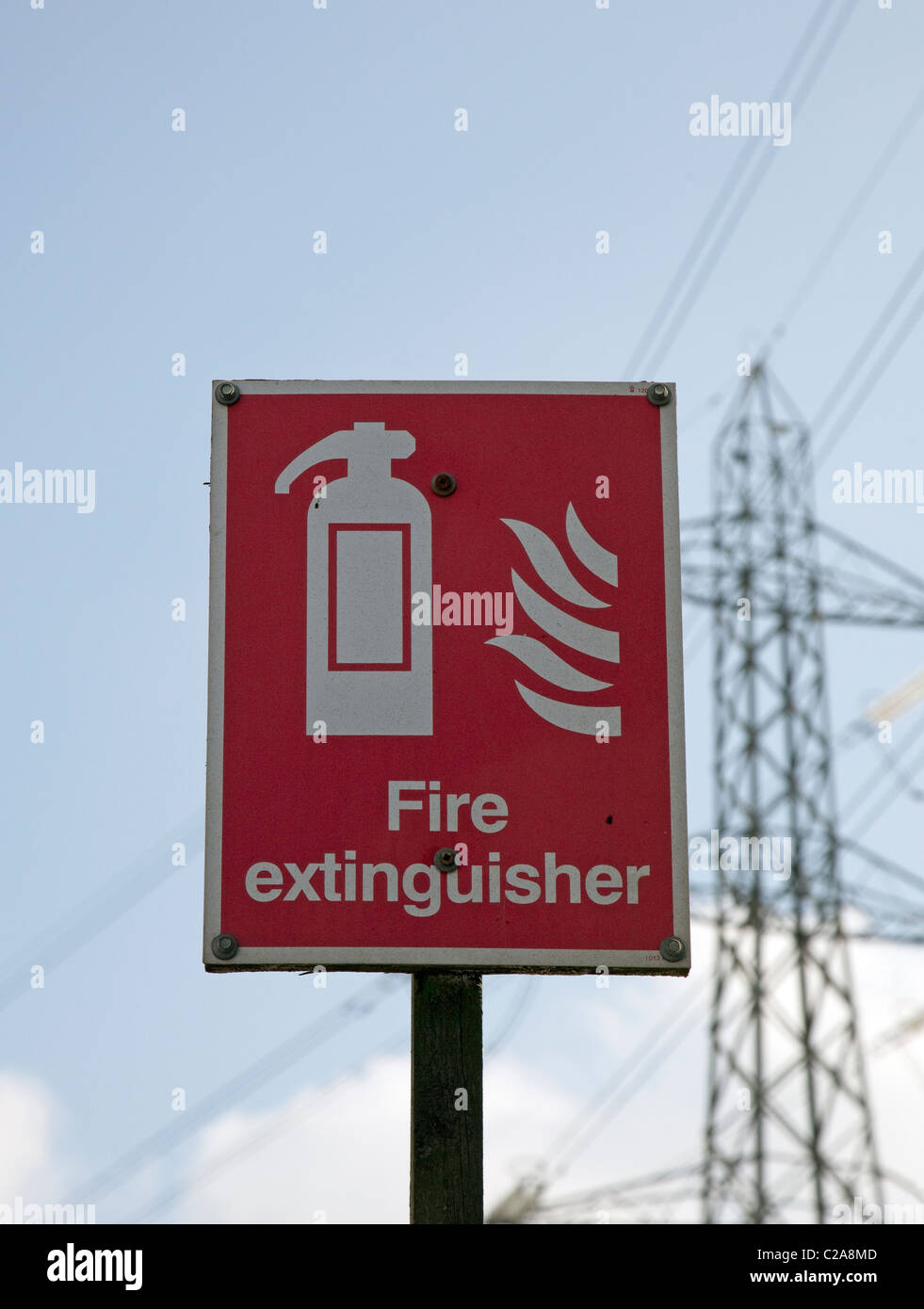 Fire extinguisher sign hi-res stock photography and images - Alamy