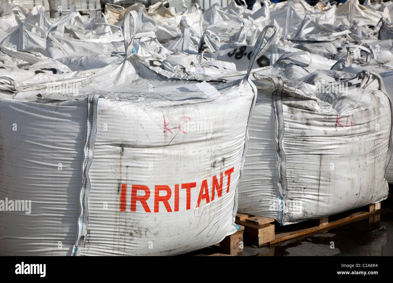 Bags of chemicals hi-res stock photography and images - Alamy