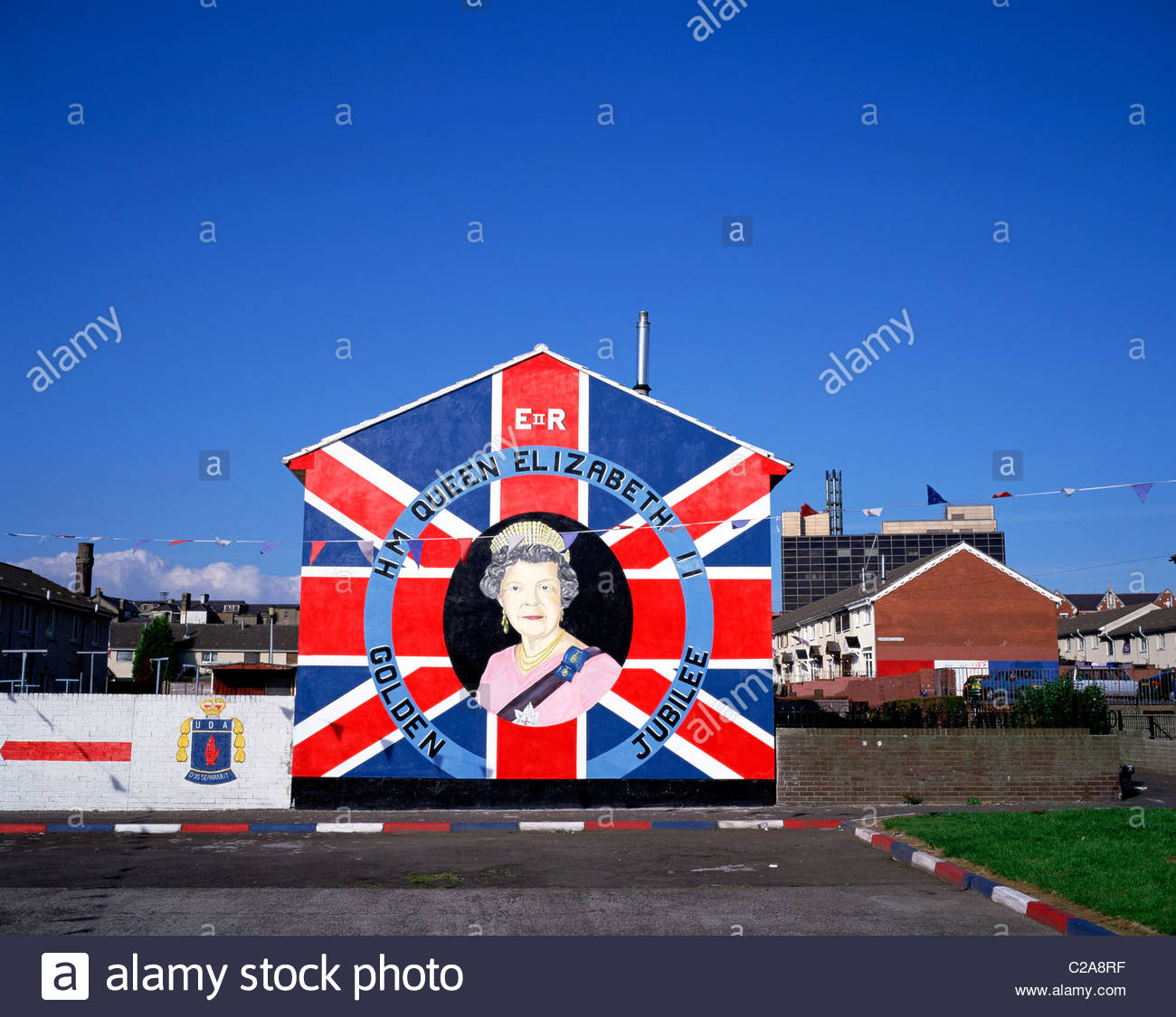 Loyalist Mural West Belfast Stock Photos & Loyalist Mural West Belfast ...