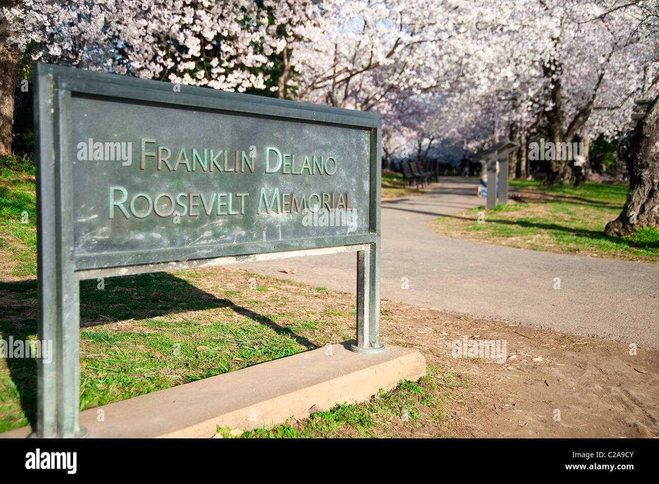 Roosevelt memorial entrance hi-res stock photography and images - Alamy