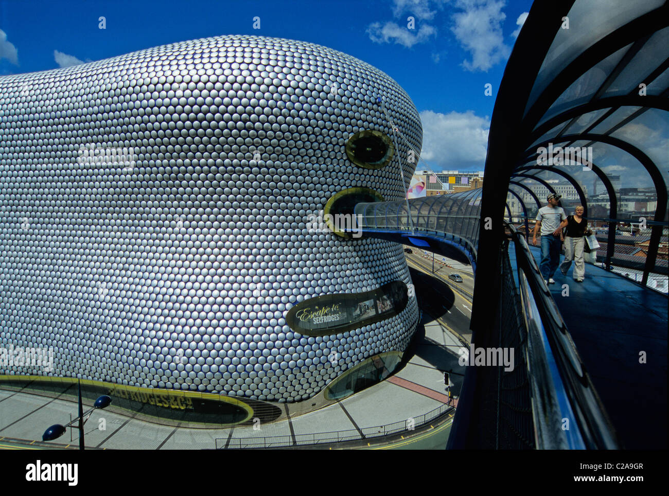 aerial walkway leading from Selfridges department store Birmingham ...