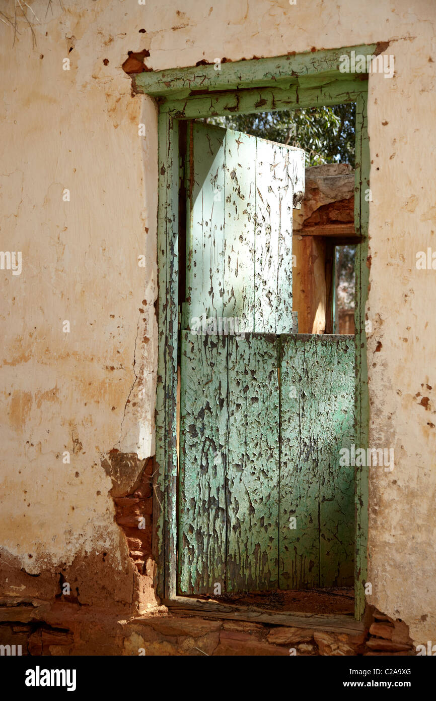 Ruined farm in Koringberg Cape Town Stock Photo - Alamy