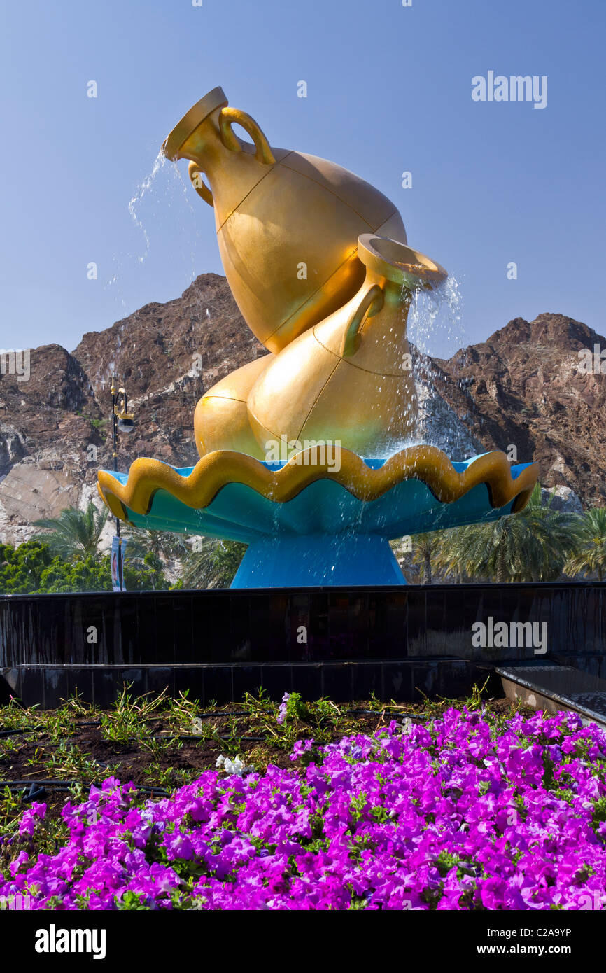 Oman muscat roundabout hi-res stock photography and images - Alamy