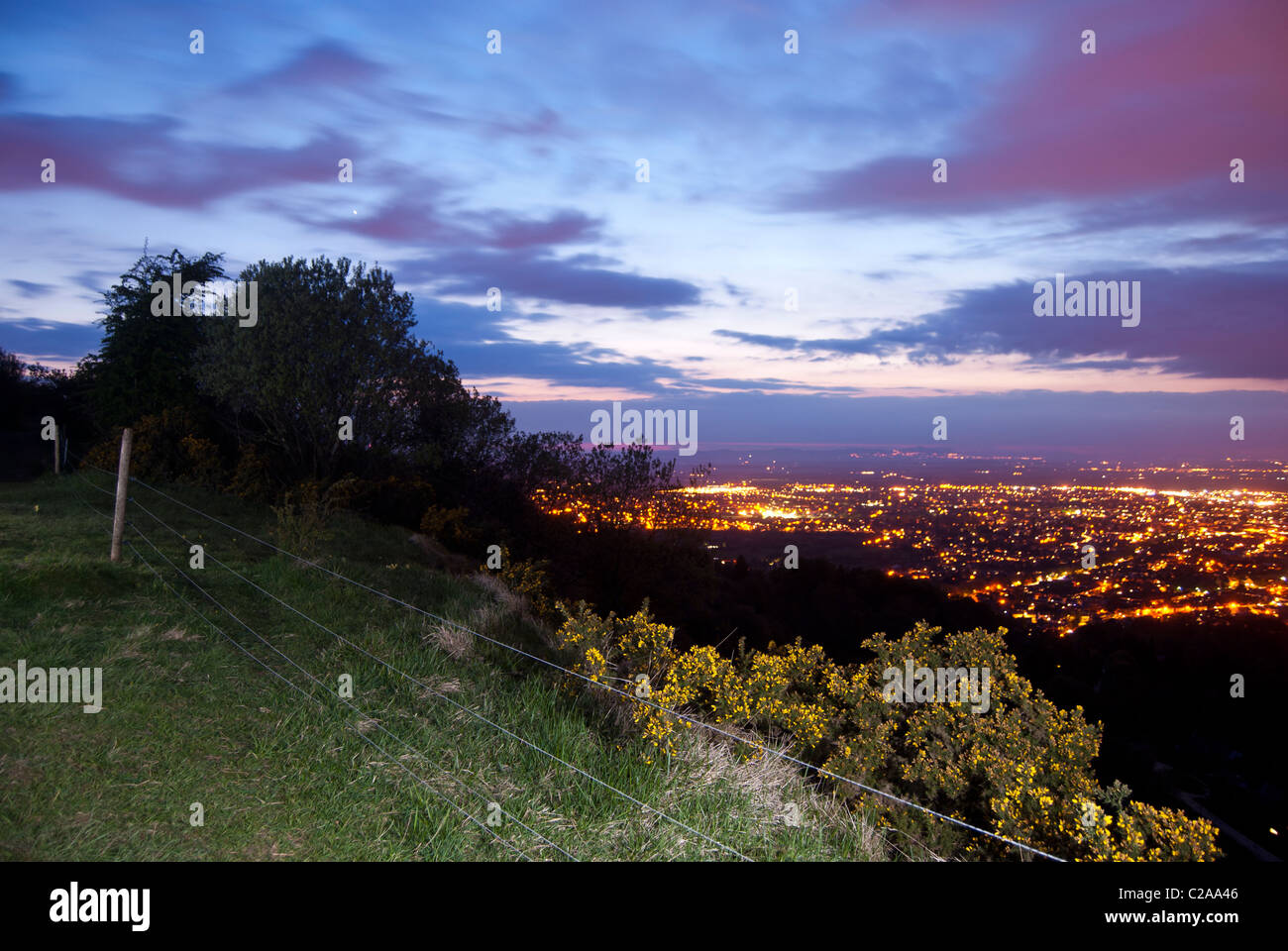 View over Cheltenham from Leckhampton hill at night Stock Photo - Alamy