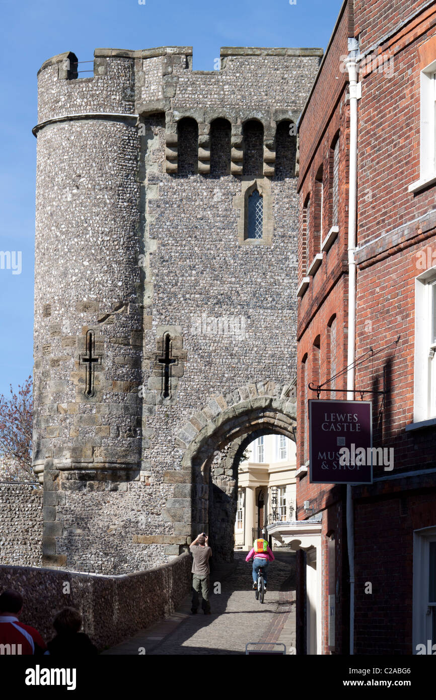 Lewes castle hi-res stock photography and images - Alamy
