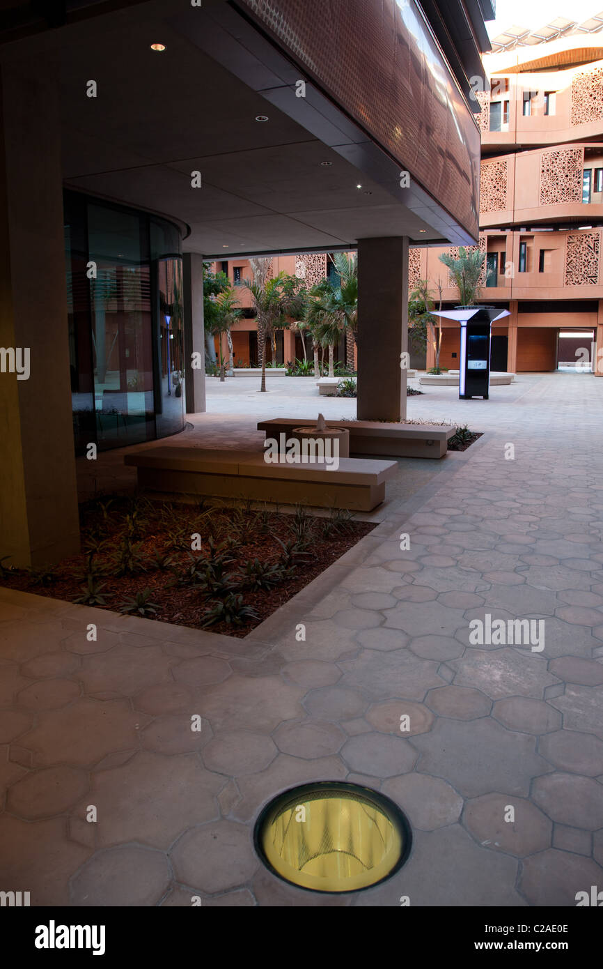 Masdar Abu Dhabi UAE renewable energy sustainable technologies industry ...