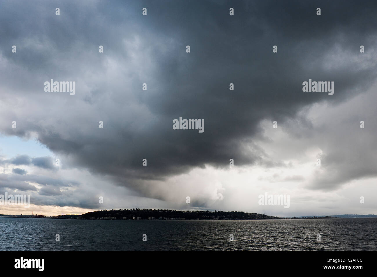 Seattle rain hi-res stock photography and images - Alamy
