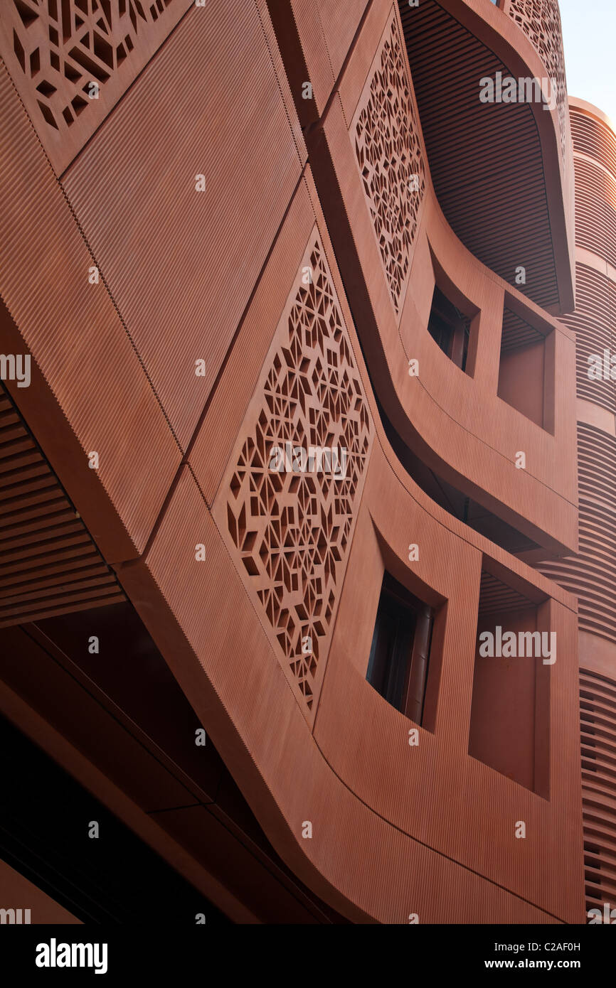 Masdar Abu Dhabi UAE renewable energy sustainable technologies industry ...