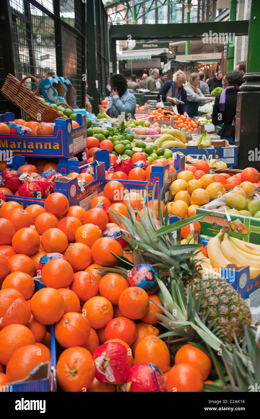 Fruit stalls at the Borough Market, London, England Stock Photo - Alamy